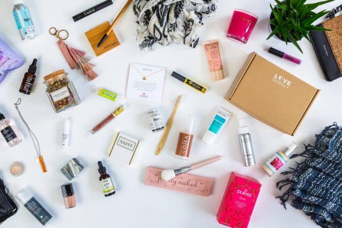 38 Best Makeup and Beauty Subscription Boxes